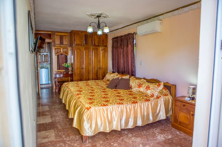 «B&b» Angel & Isabel☆ ¡Una Vez No Es Suficiente! - The Bahamas