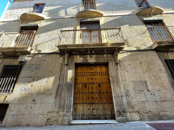 Casallana, Casa Histórica Con Encanto. - Catedral de la Asunción de la Virgen de Jaén