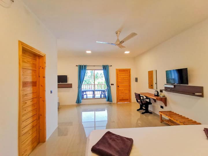 Private Room Nestled Amidst Watermelon Fields - Maldives