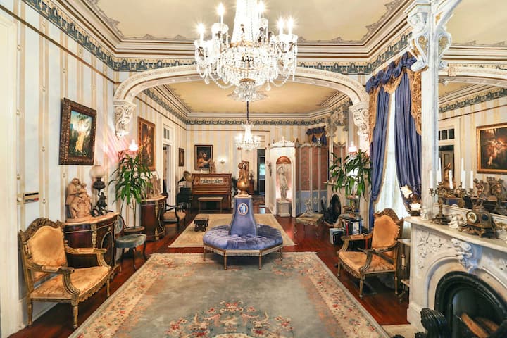 Historic Bordello Room - New Orleans, LA