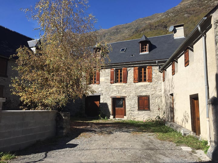 Chalet Familial Dans Petit Village - Saint-Lary-Soulan