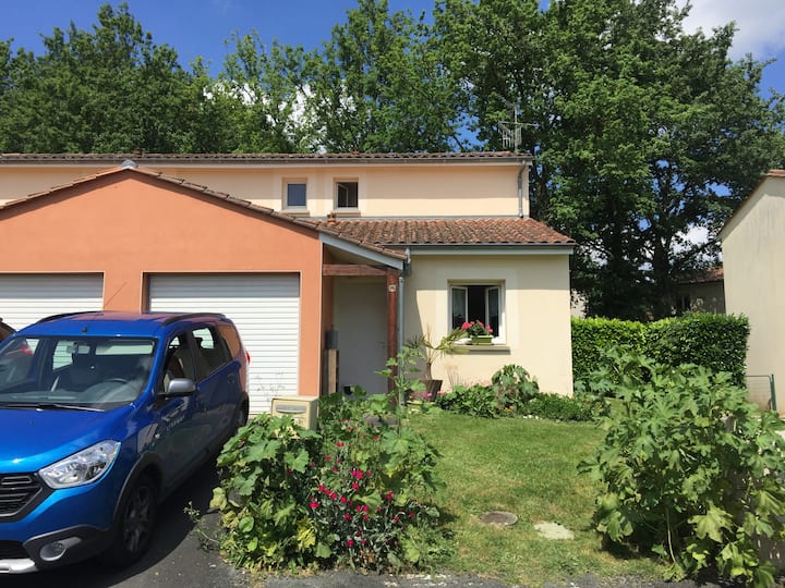 Très Proche Périgueux,  Maison Idéale Famille - Lac Lacroix