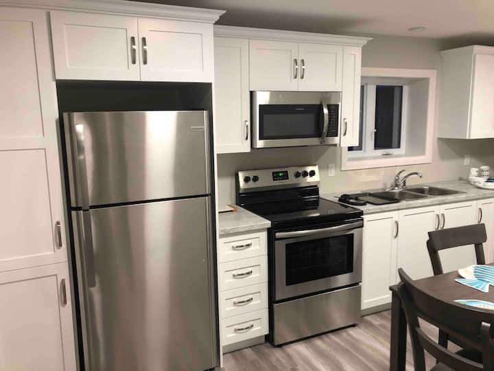 Two Bedroom In Kenmount Terrace - Paradise