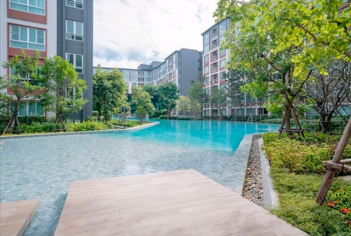 Happy Time Place Near By Central Festival. - Chiang Mai