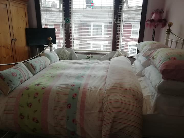 Charming 3 Bed Comfy Cosy House. - 리버풀