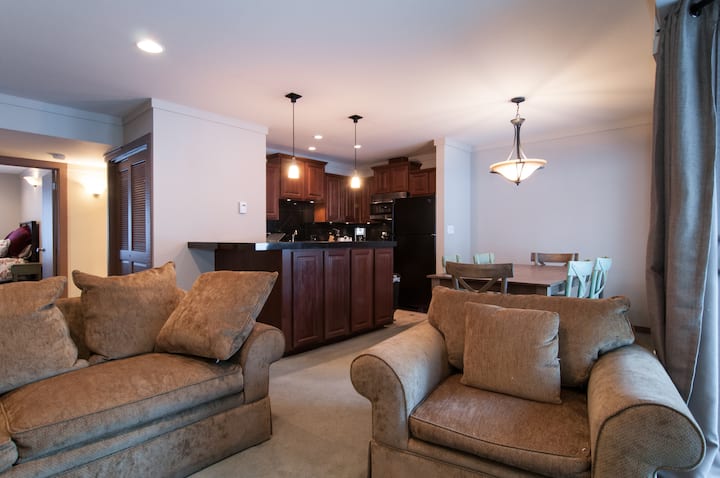 Palisades Tahoe Tram Condominium #2 - Lake Tahoe