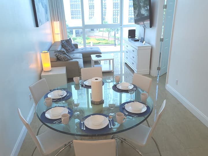 Beachfront 2 Bedroom Condo-hotel Bayview & Parking - South Beach