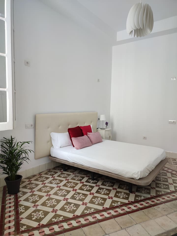Cozy Interior Room In City Center Loft - Santa Cruz de Tenerife