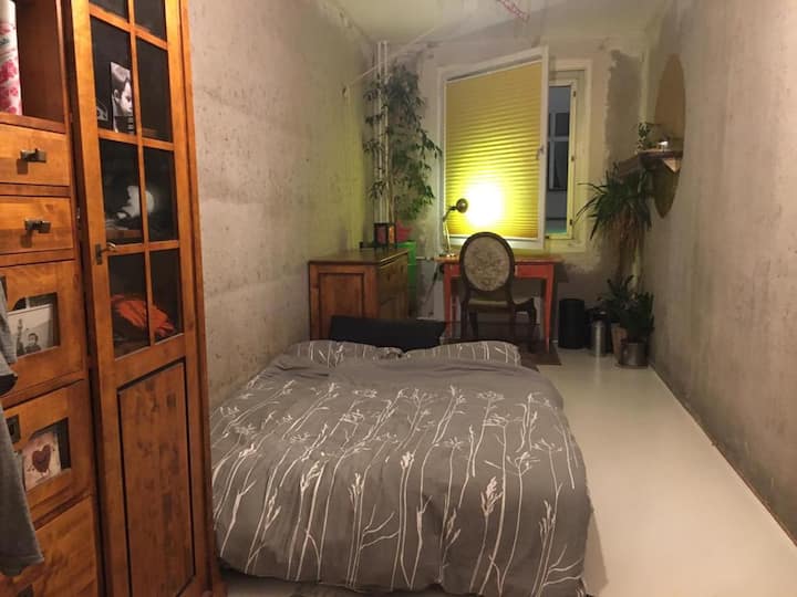 Private Room In The Best Place In Berlin. - ベルリン