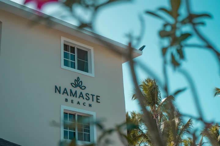 Junto A La Playa, 9 Beds, Duerme 14, Wifi  Rapido - Punta Cana
