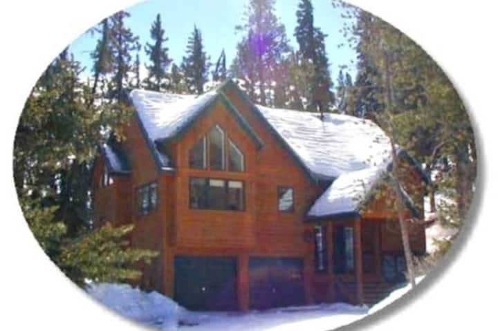 Moose Cabin - Dillon, CO