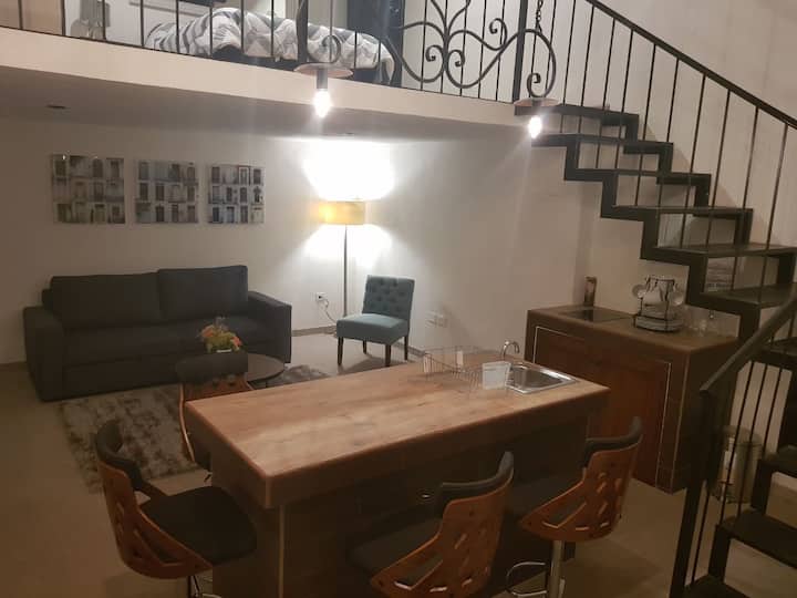 Depto 30 Pasos De La Parroquia Con Estacionamiento - San Miguel de Allende