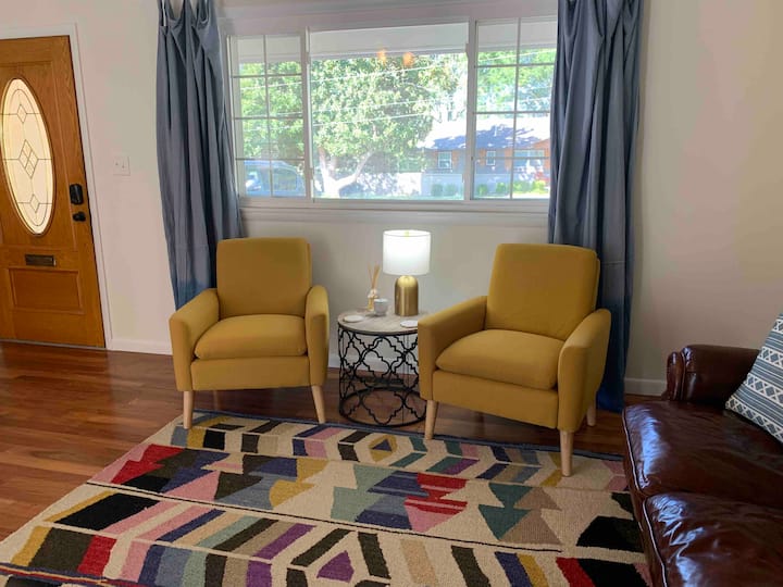 Happy House On H Street! - Rogers, AR