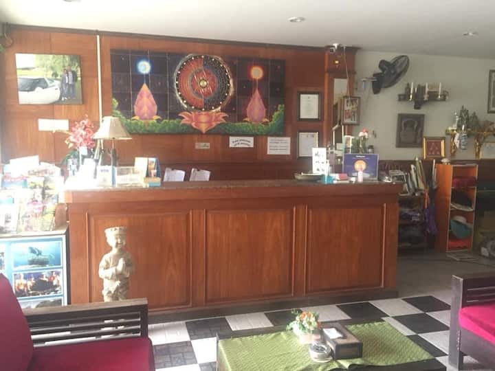 Deluxe Balcony Room Close To Patong Beach - Pa Tong