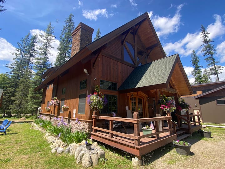 Autumn's Lodge Family Fun At Priest Lake - Priest Lake, ID
