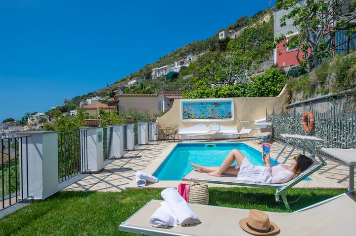 Splendida Villa Con Piscina - Praiano
