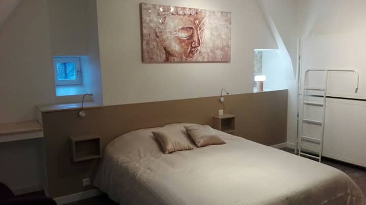 Le Bouddha Besse - Besse-et-Saint-Anastaise