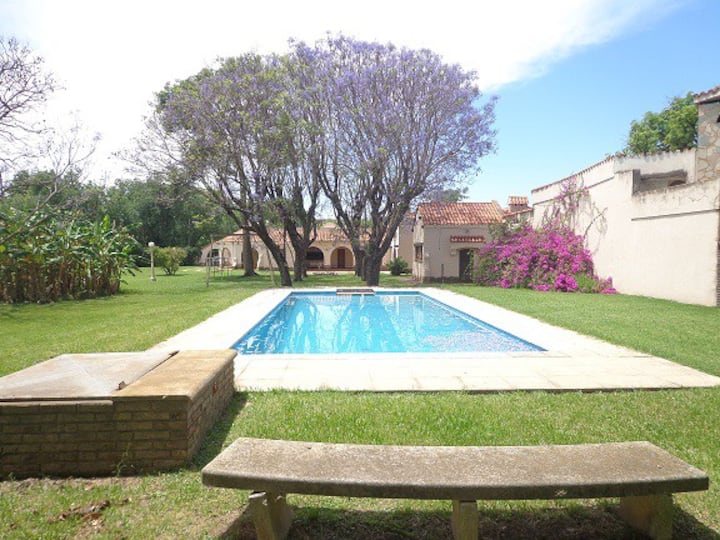 Inmejorable Casa Quinta En Funes - Rosario