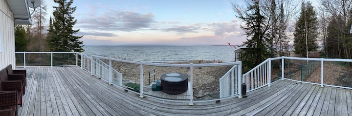 Georgian Bluffs Rocky Cottage - Meaford