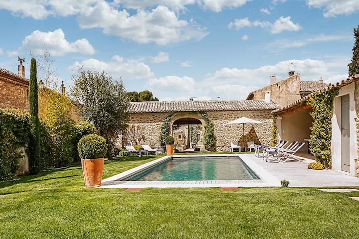 12 Best Luxury Villas In France - Updated 2024 | Trip101