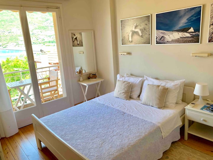 Melina's Rooms - Egremni Beach - Lefkada