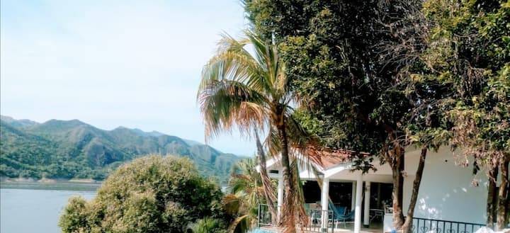 Casa En Isla Del Sol - Prado