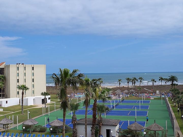 A Beach-view Condo In The Center Of The Fun - South Padre Island, TX