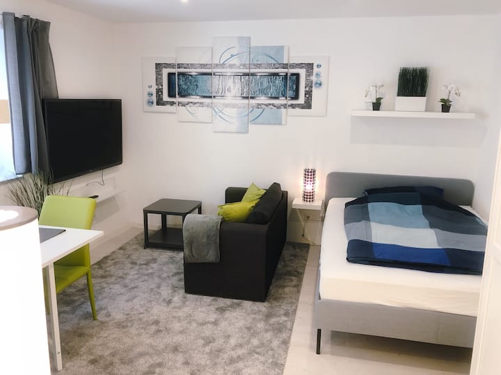 Central And Quiet Apartment With Charm - Stuttgart