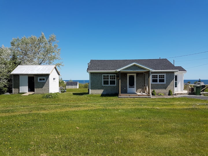 Sunrise Cottage - Nova Scotia