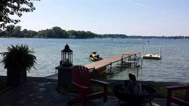 Adams Lake GEM - Setter Sundown Cottage-Best Views - Cottages à louer à ...