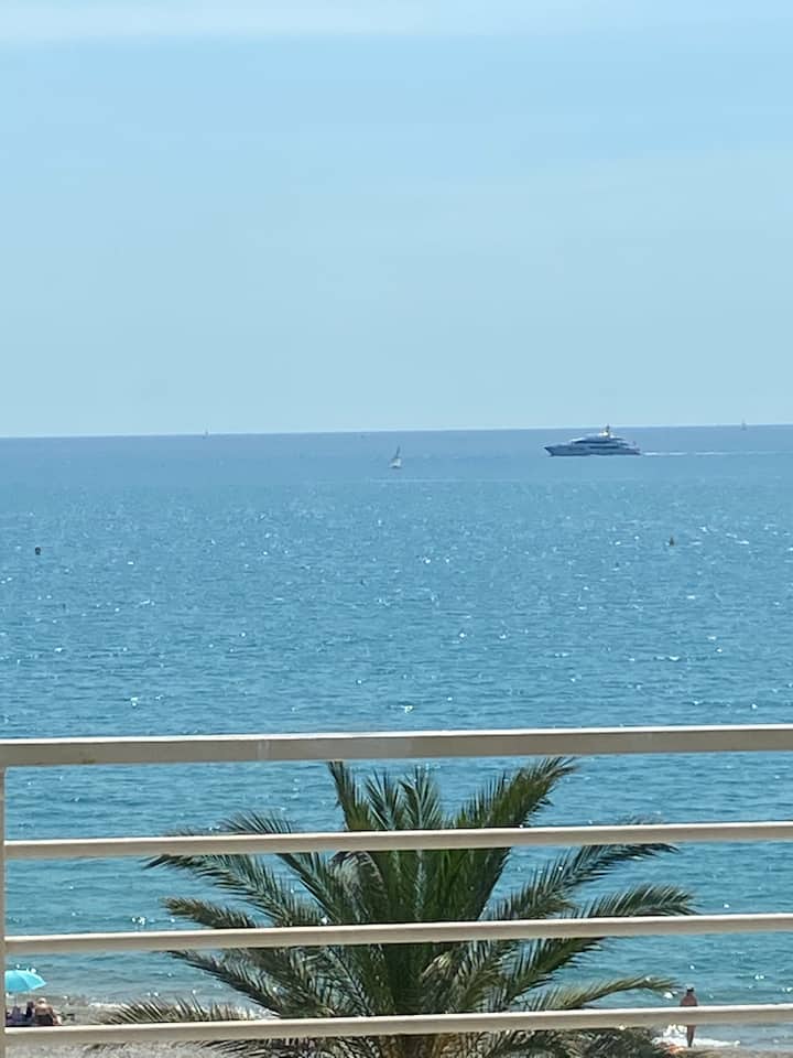 Très Bel Appartement Front De Mer, Vue Panoramique - Cagnes-sur-Mer