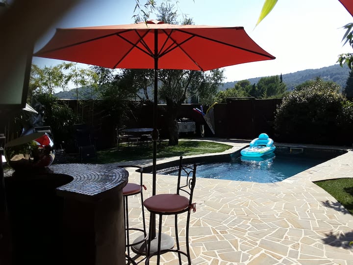 Jolie Villa Contemporaine Au Coeur Du Var - Draguignan