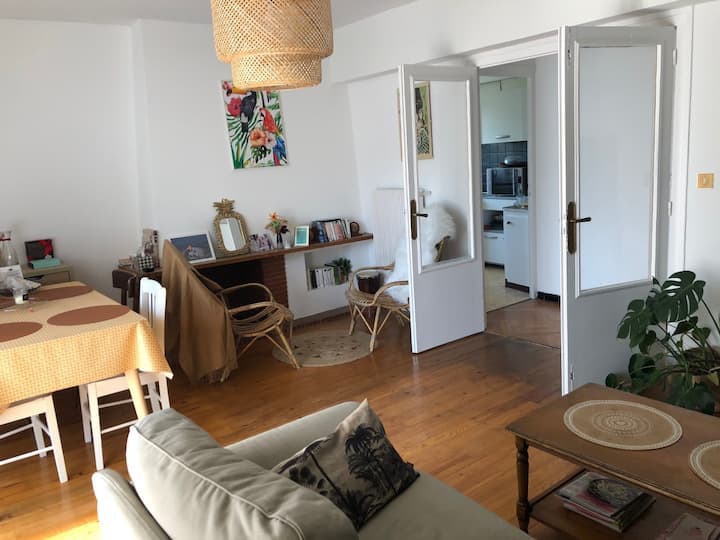 T2 2/4 Personnes Terrasse/parking Plages 8km - Bayonne