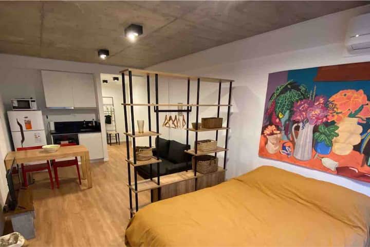 Luminoso Estudio En El Barrio De San Telmo - Buenos Aires