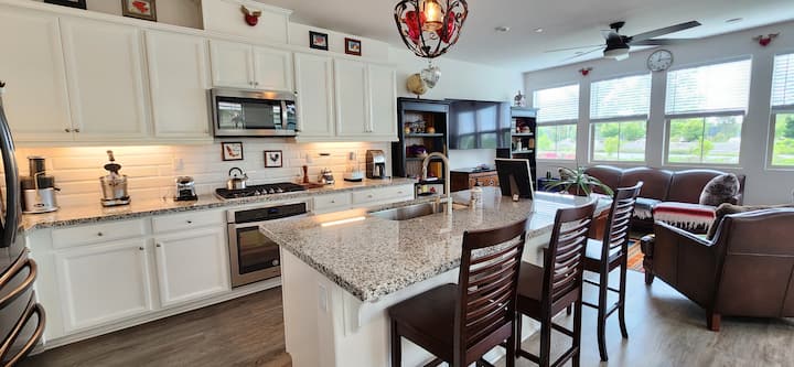 Casa Corazón Boutique Townhome - Ladera Ranch, CA