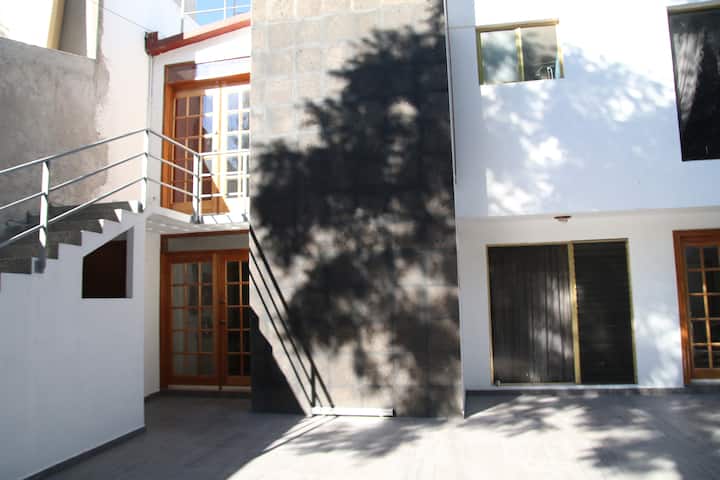 Aq08b Spacious Apartment 5min Downtown - Santiago de Querétaro