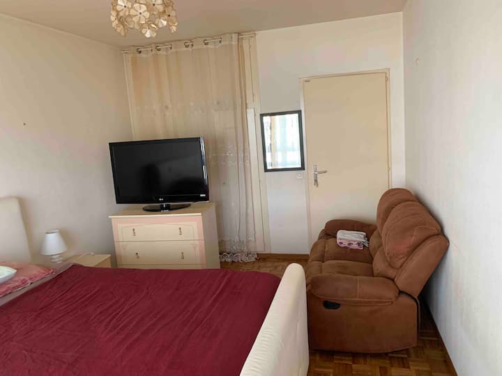 Le Grand Saconnex Proche De L’aéroport Et Gare - Geneva