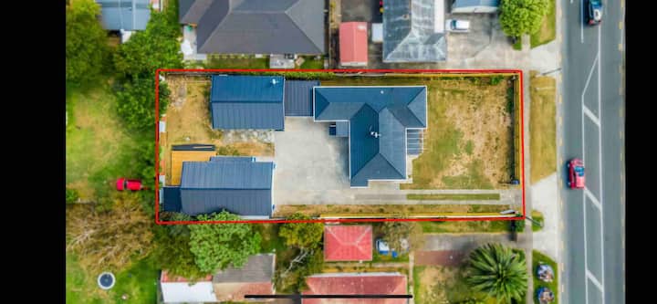 Event Area.3 Bedroom & 1 Bedroom - Auckland