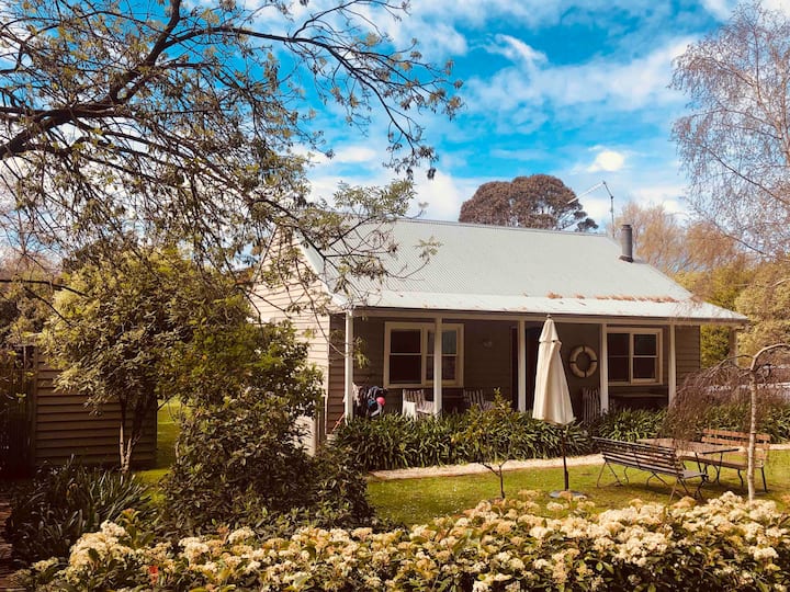 Flinders Beach Cottage Charm, Close To Village - Flinders