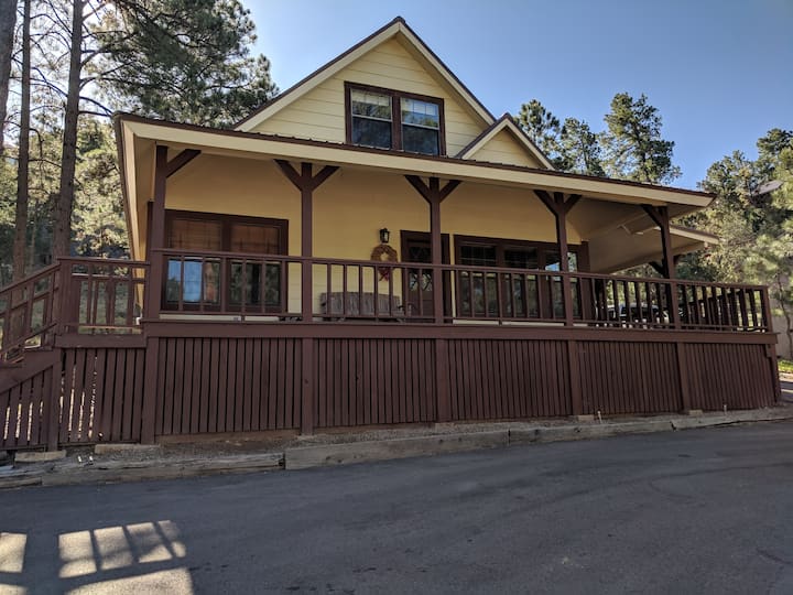 Parker Place - Quiet Cabin Style Home With Hottub - Ruidoso, NM