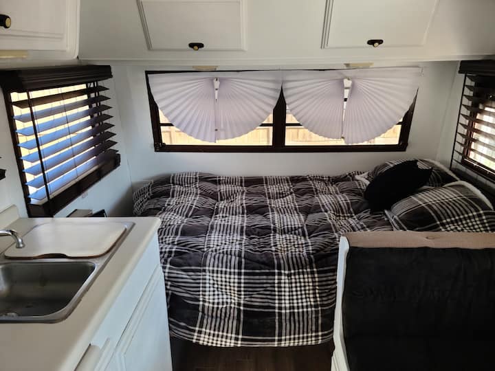 Cozy Camper - Benicia, CA