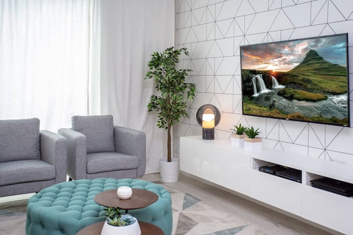 Comfortable Townhome, Feel Like Yours! - Kissimmee