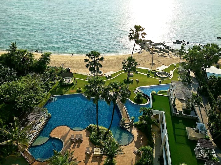 Seaview Private Beach Resort Condo - Pattaya City