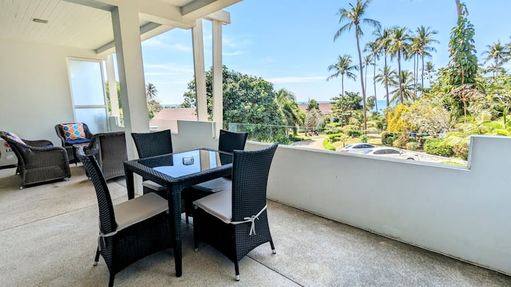 Coconut Bay Club Suite 201 - Ko Lanta District