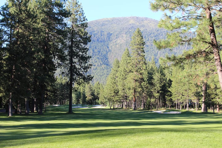 Black Butte Ranch "Trip House" On The Golf Course - Black Butte Ranch, OR