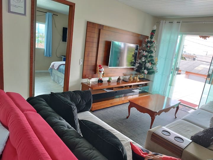 Casa  Inteira  Aconchegantes 2°andar Curitiba Pr - クリティバ