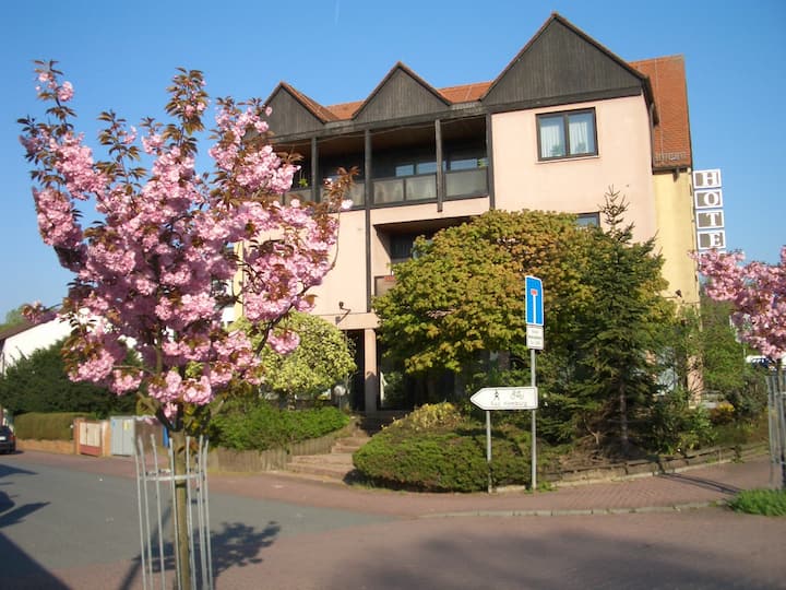 Möbl. 3 Zi. Apartment H8, Erste 1 Og, Aufzug - Wehrheim