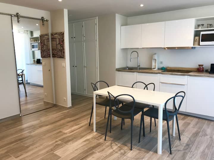 Appartement Pour 4, Piscine Et Parking - Saint-Tropez