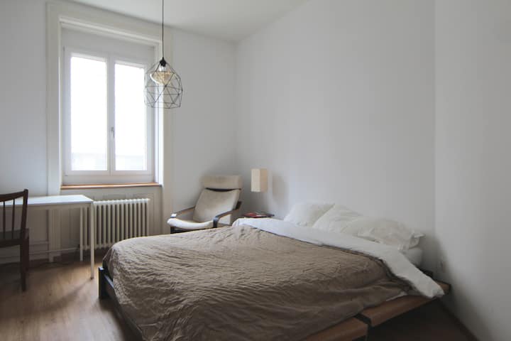 Spacious Apartment In Wipkingen, Zürich - Zurich, Switzerland