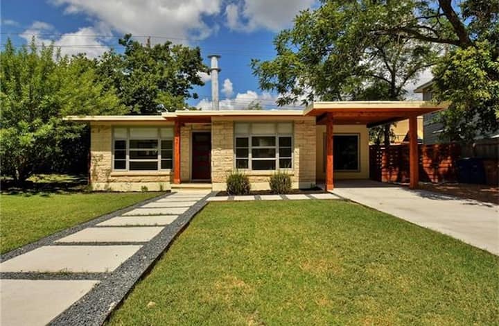 Private Room & Bathroom! In The Heart Of Atx - Austin, TX